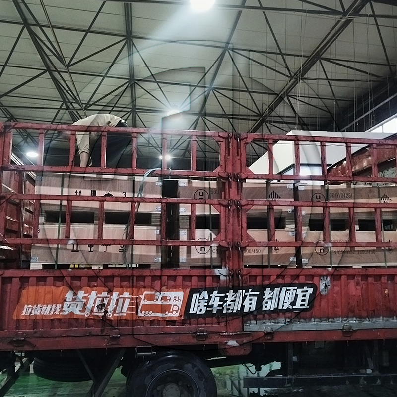 600 Sets of 1P8S 100Ah LiFePO4 Battery Modules Shipped to Brussels | LYTH